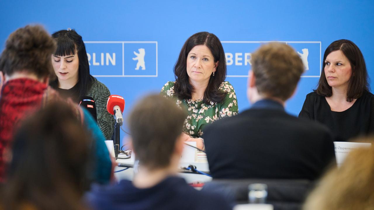 Bericht zu "Kentler-Experiment": Missbrauchsnetzwerk größer als gedacht ...