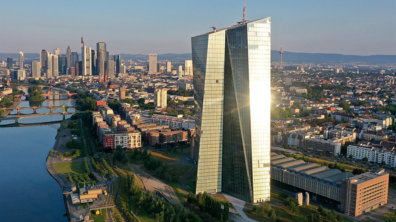 Die EZB-Zentrale: Stromfresser und Problembau? | tagesschau.de