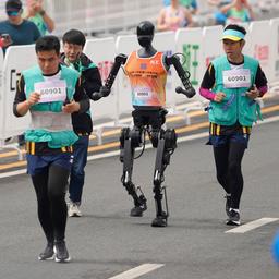 Die Roboter kommen - und verändern unsere Arbeitswelt | tagesschau.de