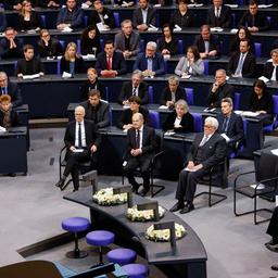 Holocaust-Gedenktag: Scholz ruft zum Kampf gegen Antisemitismus auf | tagesschau.de