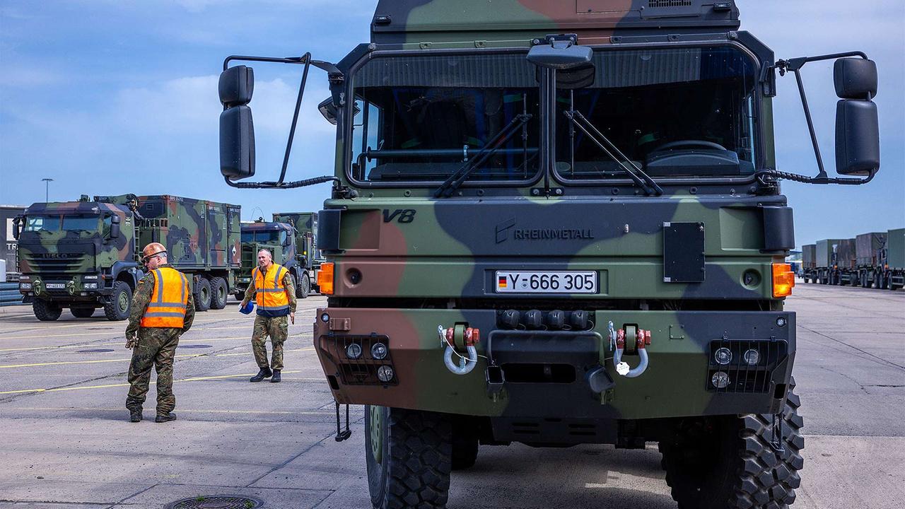 Bundeswehr bestellt Tausende Militär-Lastwagen | tagesschau.de