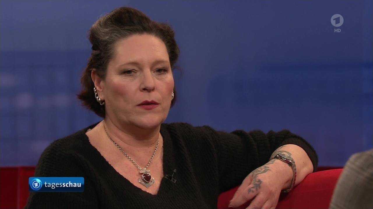 Rosenstolz-Sängerin AnNa R. ist gestorben | tagesschau.de