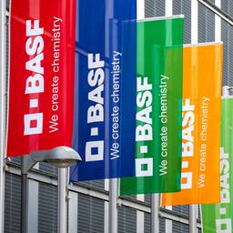 BASF will noch mehr sparen und Stellen streichen | tagesschau.de