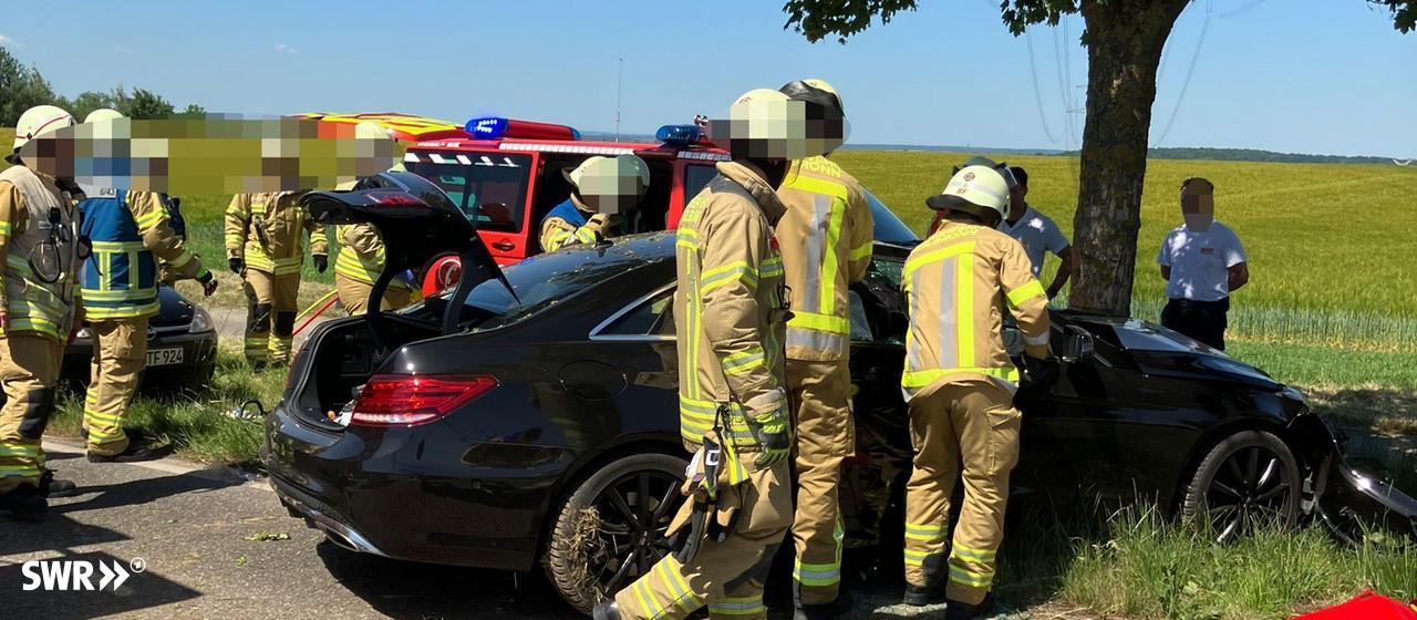 Baden-Württemberg: Rettungseinsatz in Heilbronn: 71-Jähriger Autofahrer ...
