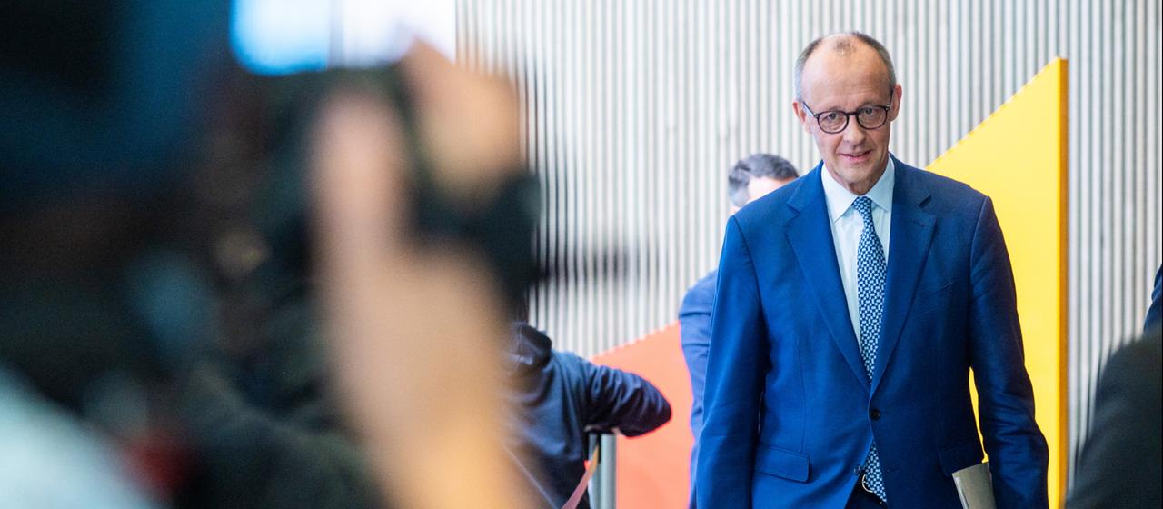 Bundeskanzler Merz: Zwischen Brandmauer und AfD-Rhetorik | tagesschau.de
