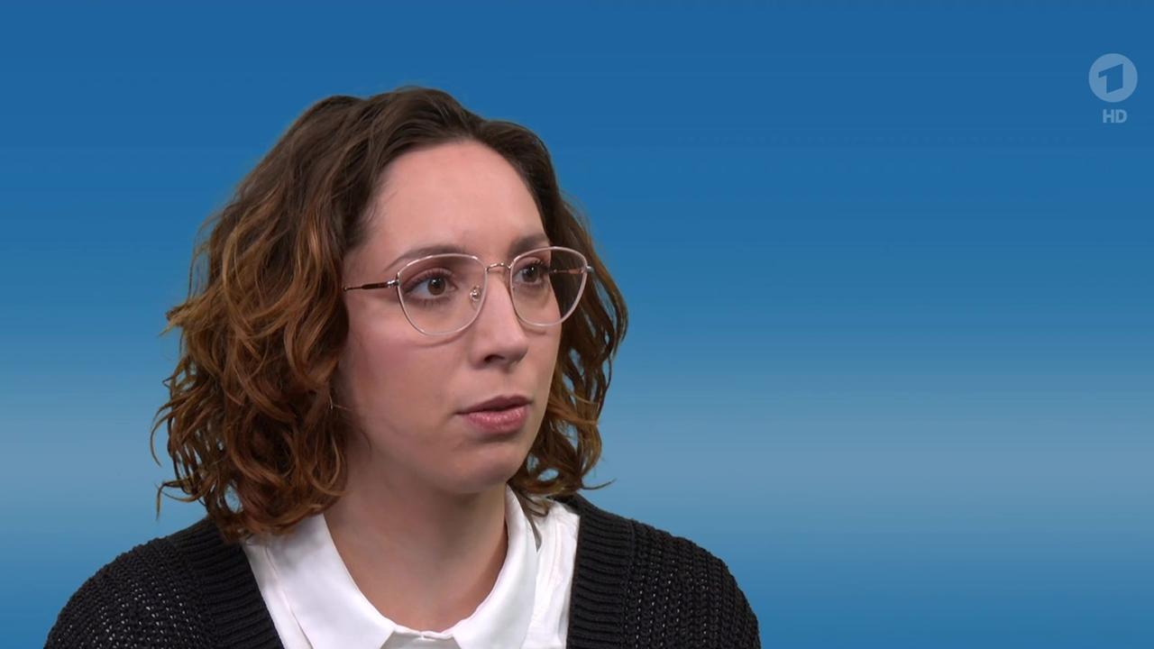 "Desinformation wird immer größeres Thema", Isabella David-Zagratzki ...