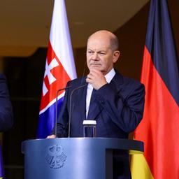 Selenskyj plant Sicherheitsabkommen mit Frankreich | tagesschau.de