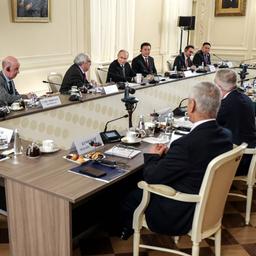 Colmek bocil dildo she sported a lovely form-fitting