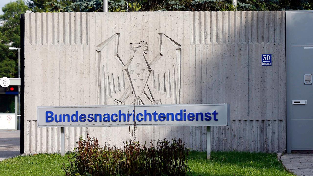 Deutscher Geheimdienst 3 Buchstaben