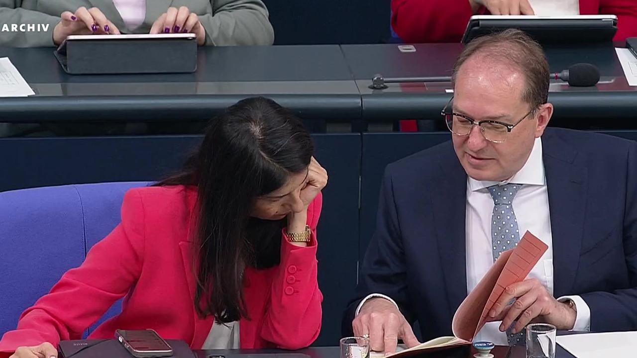 Diskussion über die Effektivität der Migrationspolitik unter Dobrindts Federführung | tagesschau.de