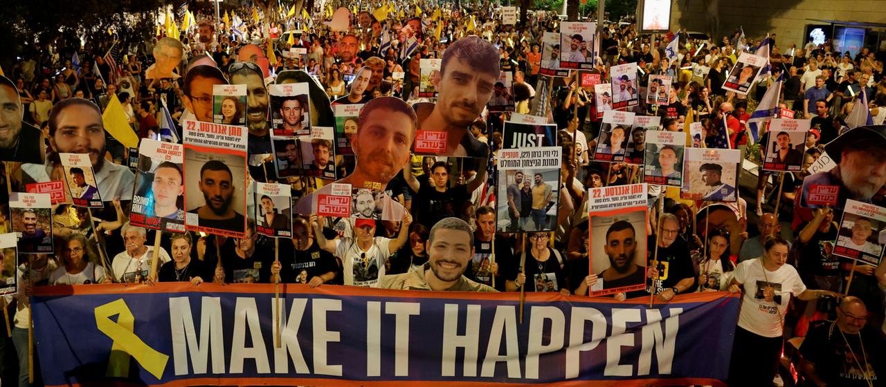 Tausende Israelis demonstrieren für Geiselfreilassung | tagesschau.de