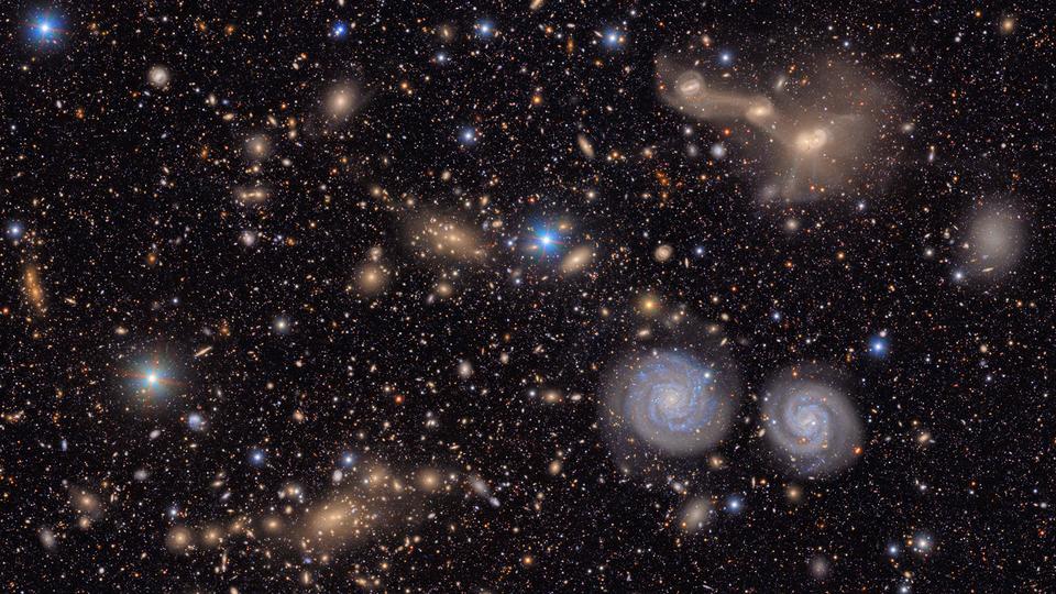 Erste Bilder vom Rekord-Teleskop des Vera C. Rubin-Observatoriums ...